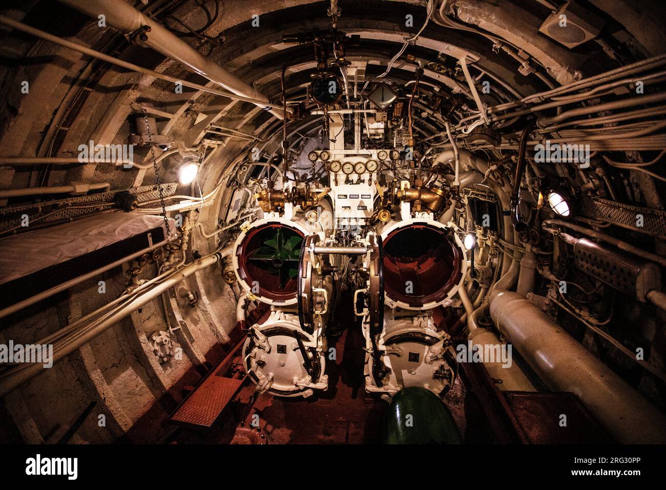 Nuclear submarine control room hi-res stock photography and images - Alamy
