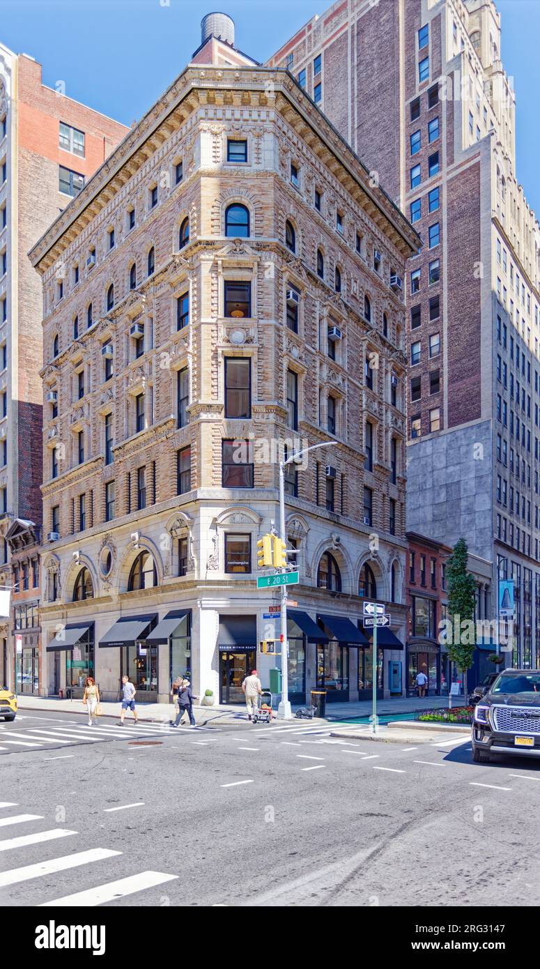 Ladies’ Mile Historic District: Warren Building, 903-907 Broadway ...