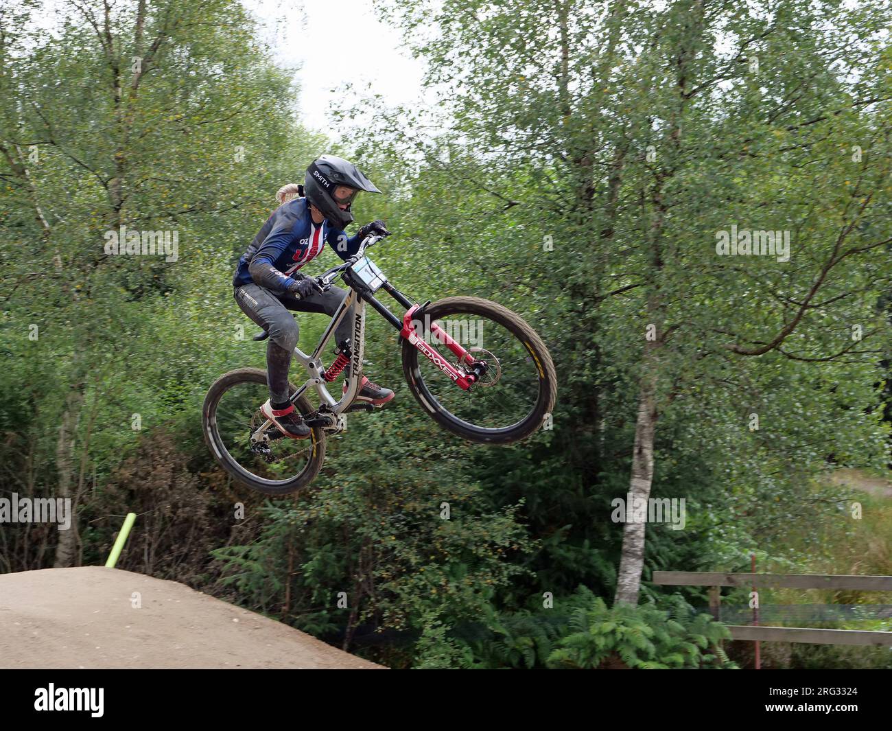 Girl bike racing usa hi-res stock photography and images - Alamy