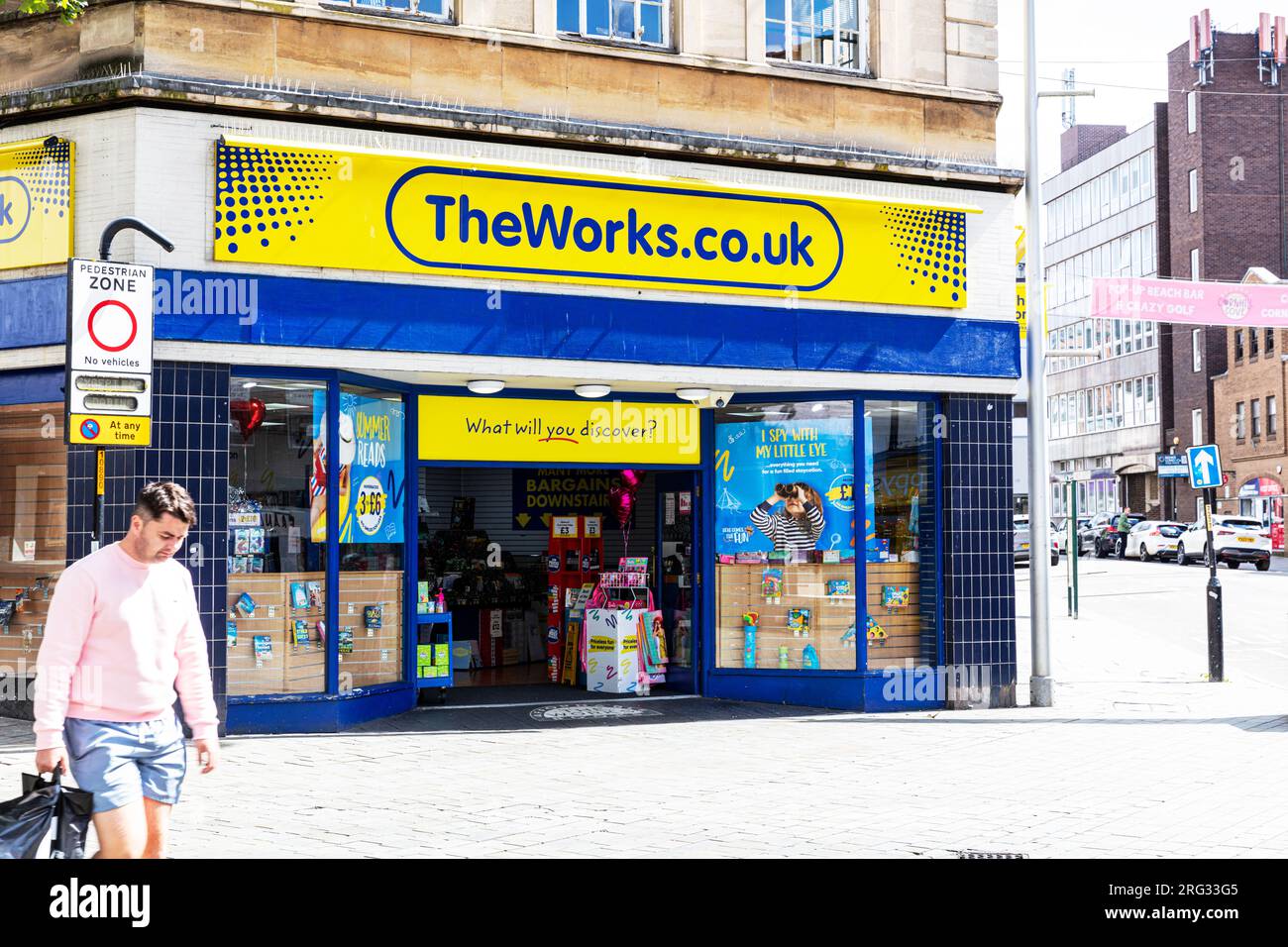 Lincoln brand logo hi-res stock photography and images - Alamy