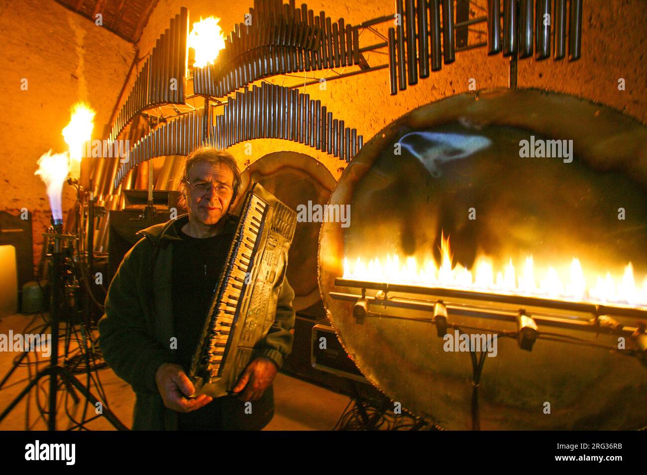 MICHEL MOGLIA AND HIS FIRE ORGAN Stock Photo - Alamy