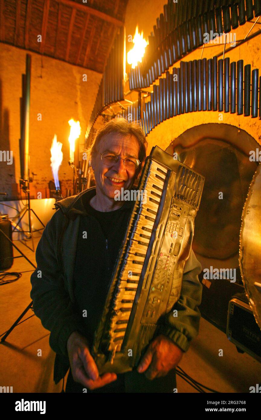 MICHEL MOGLIA AND HIS FIRE ORGAN Stock Photo - Alamy