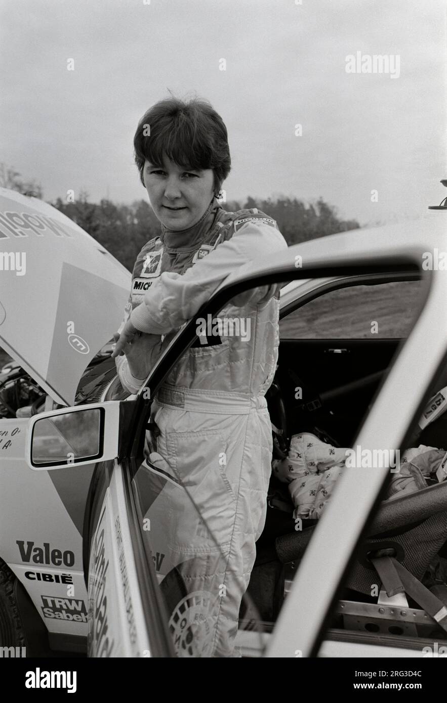 Louise Aitken-Walker MBE, British rally and saloon car racing driver ...