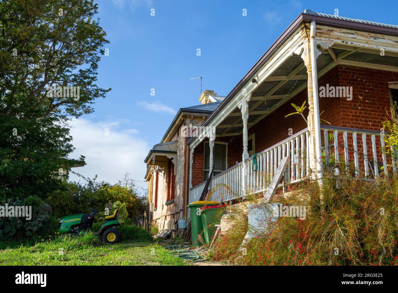 Traditional houses on Tuckfield Street in East Fremantle, Western ...