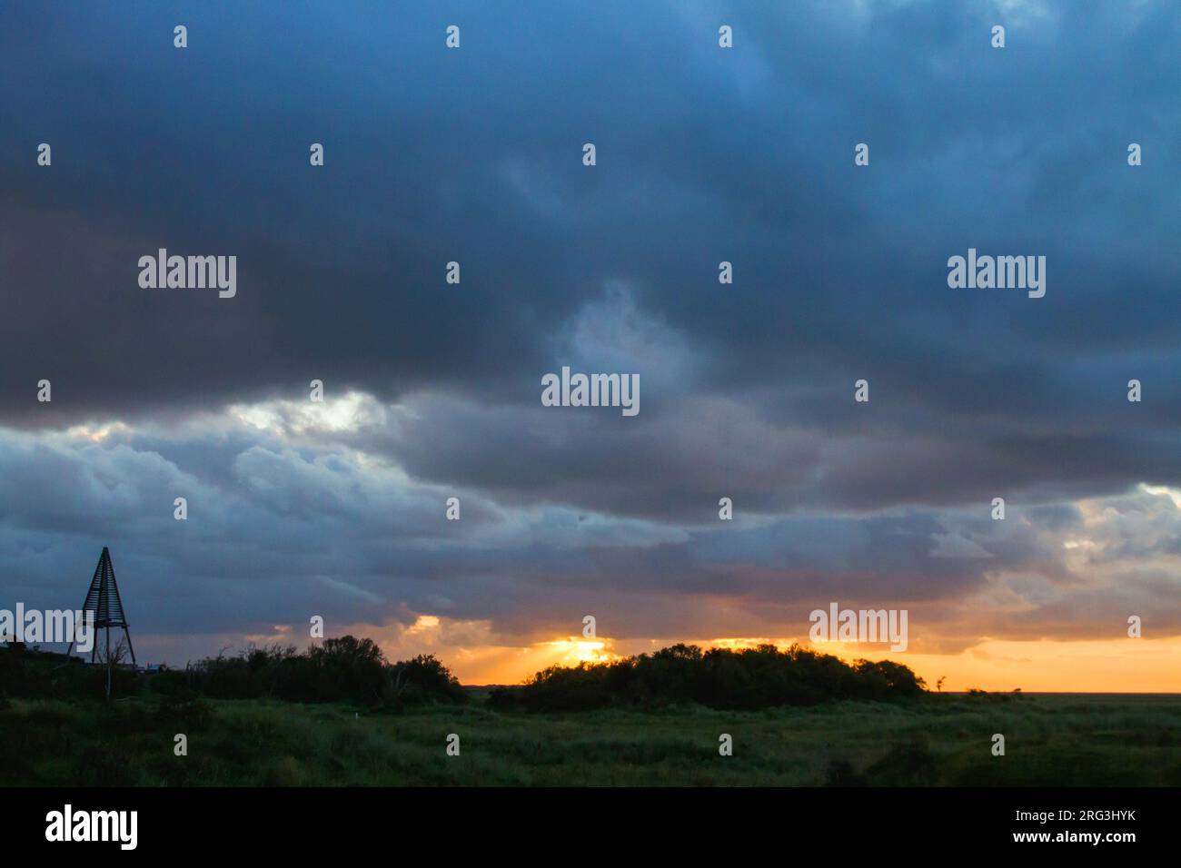 Dawn at Schiermonnikoog, Netherlands. Nature image from the Netherlands ...
