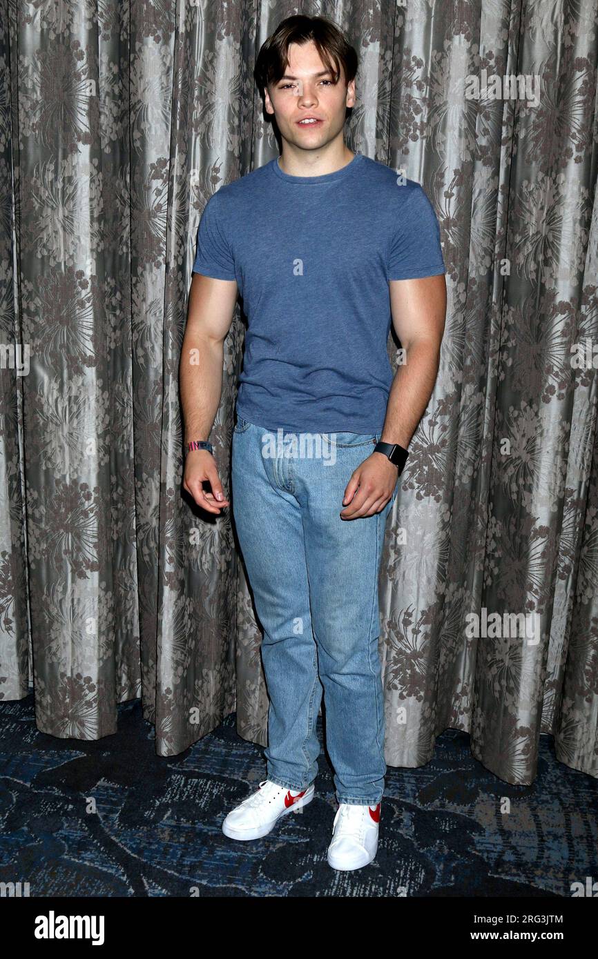 Joshua hoffman hi-res stock photography and images - Alamy