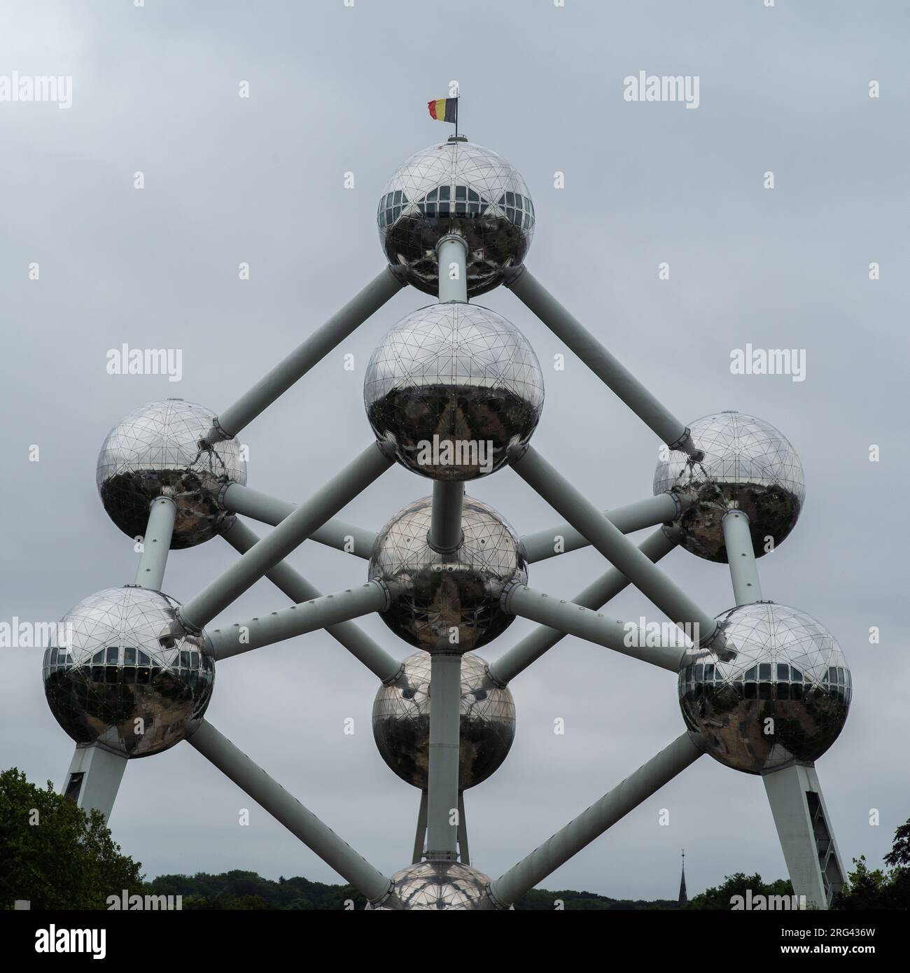 The Atomium is a 103 meter high structure built in 1958. It represents ...