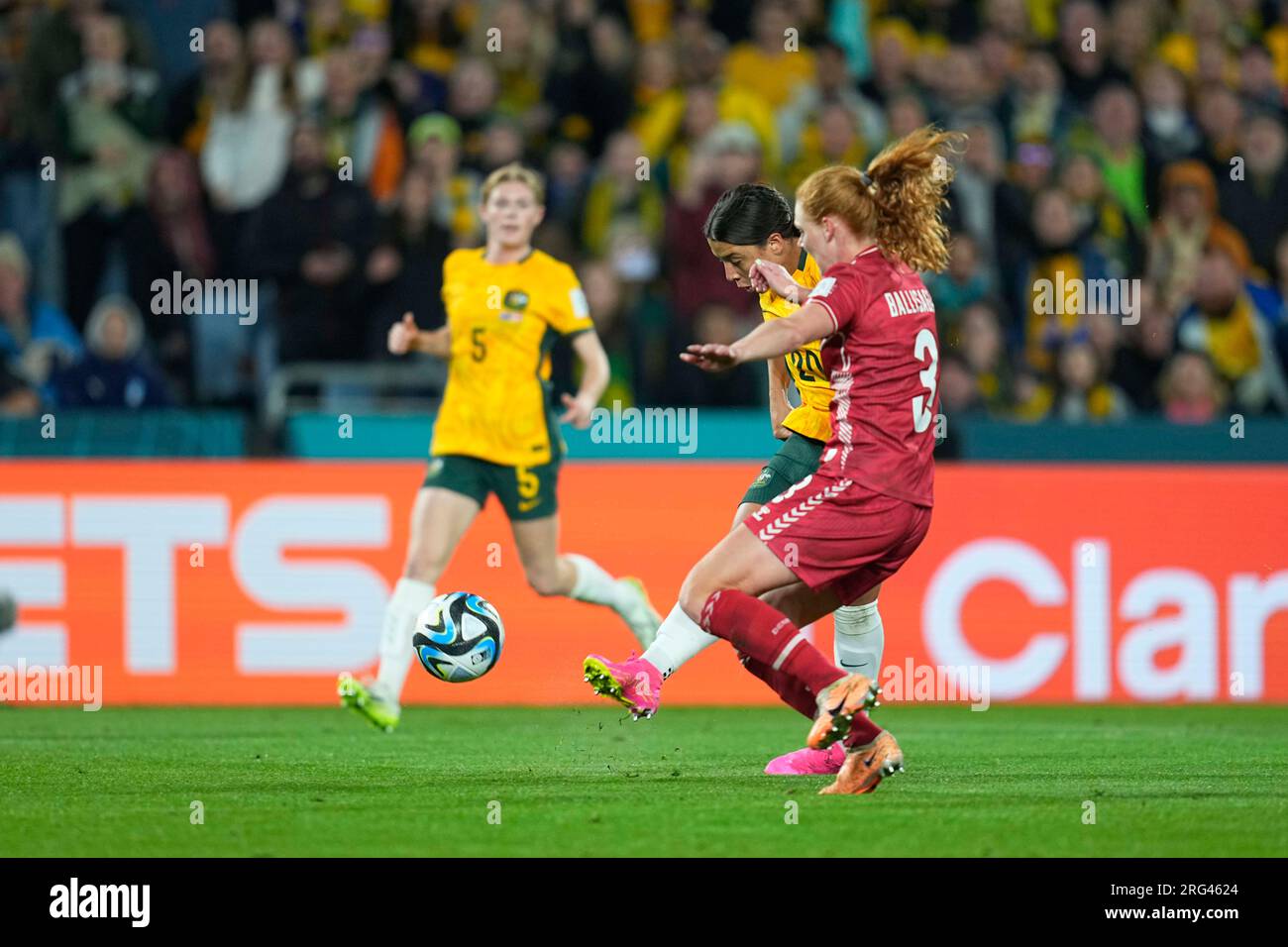 Sam kerr goal australia hi-res stock photography and images - Alamy