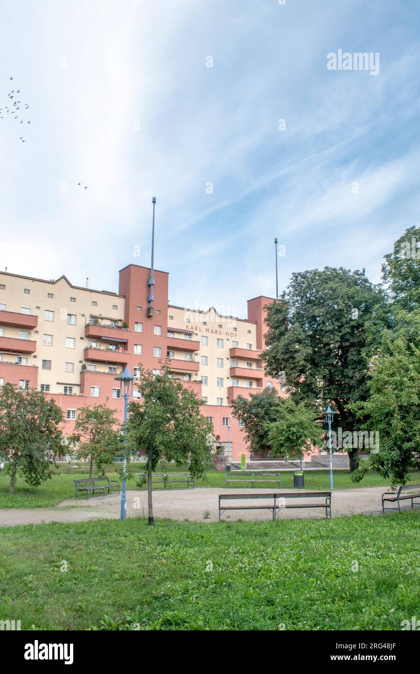 Vienna, Austria. 06 August 2023: Karl Marx-Hof housing complex and the ...