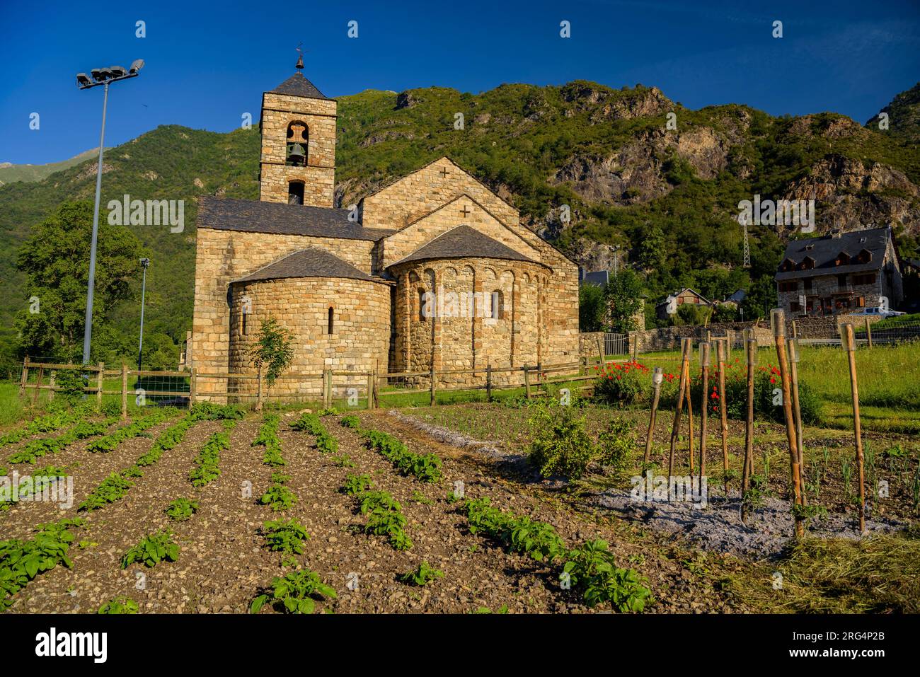 Capilla y arquitectura de la iglesia hi-res stock photography and ...