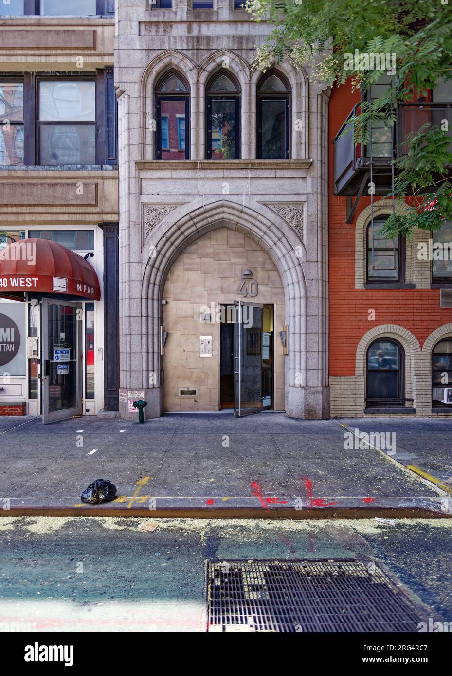 40 west 13th street hi-res stock photography and images - Alamy