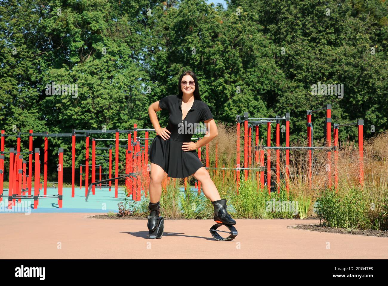 Jumping exercises hi-res stock photography and images - Alamy