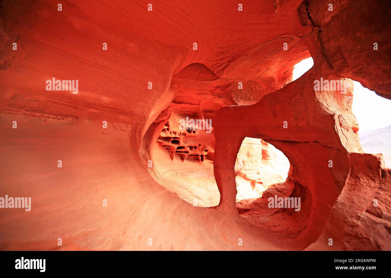 Windstone Arch - Valley of Fire State Park, Nevada Stock Photo - Alamy