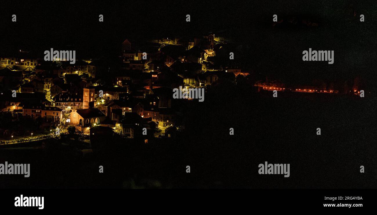 Village of Durro, at night, during the 2023 Falles descent (Vall de Boí ...