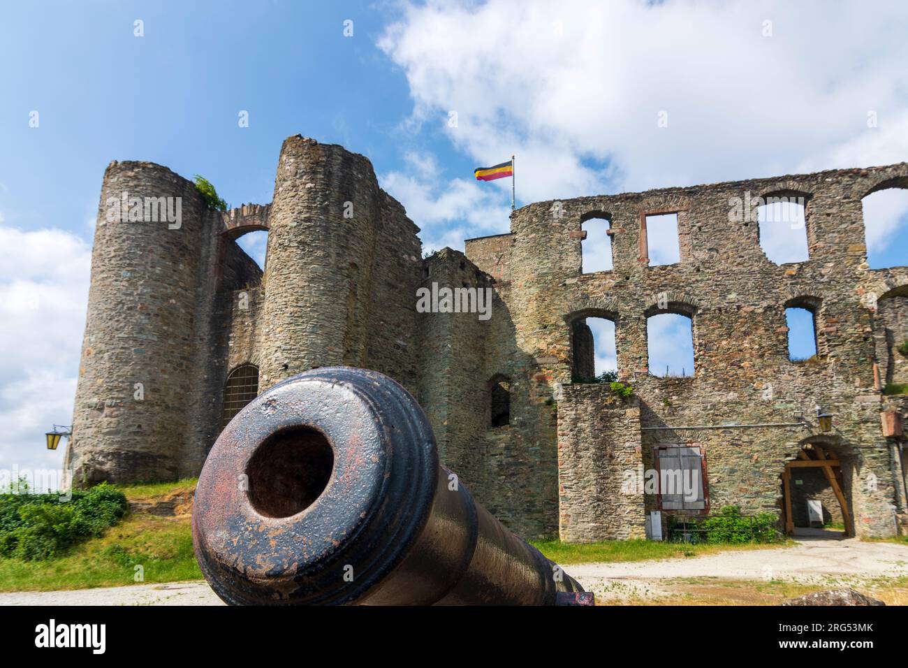 Konigstein castle in taunus hi-res stock photography and images - Alamy