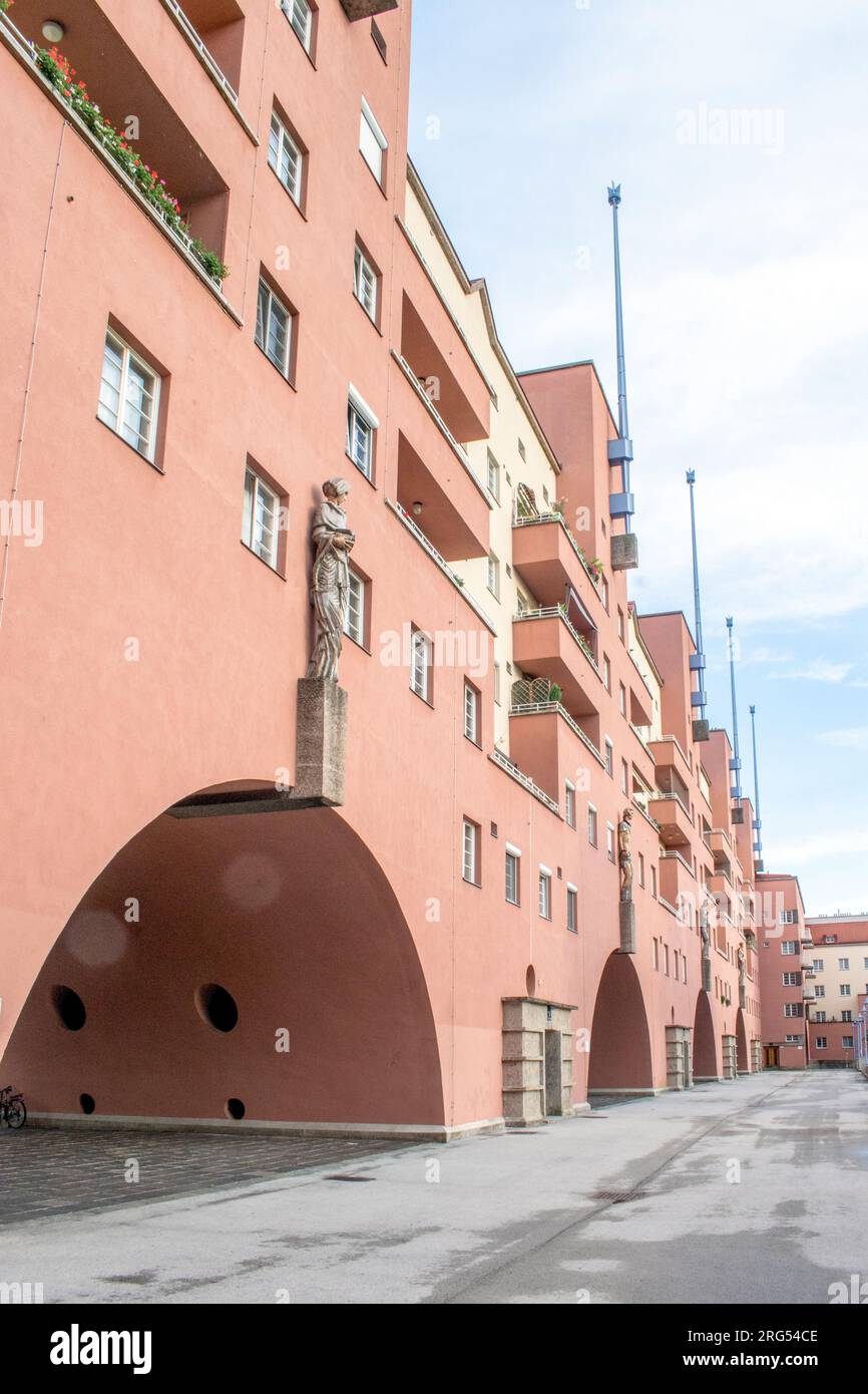 Vienna, Austria. 06 August 2023: Karl Marx-Hof housing complex and the ...