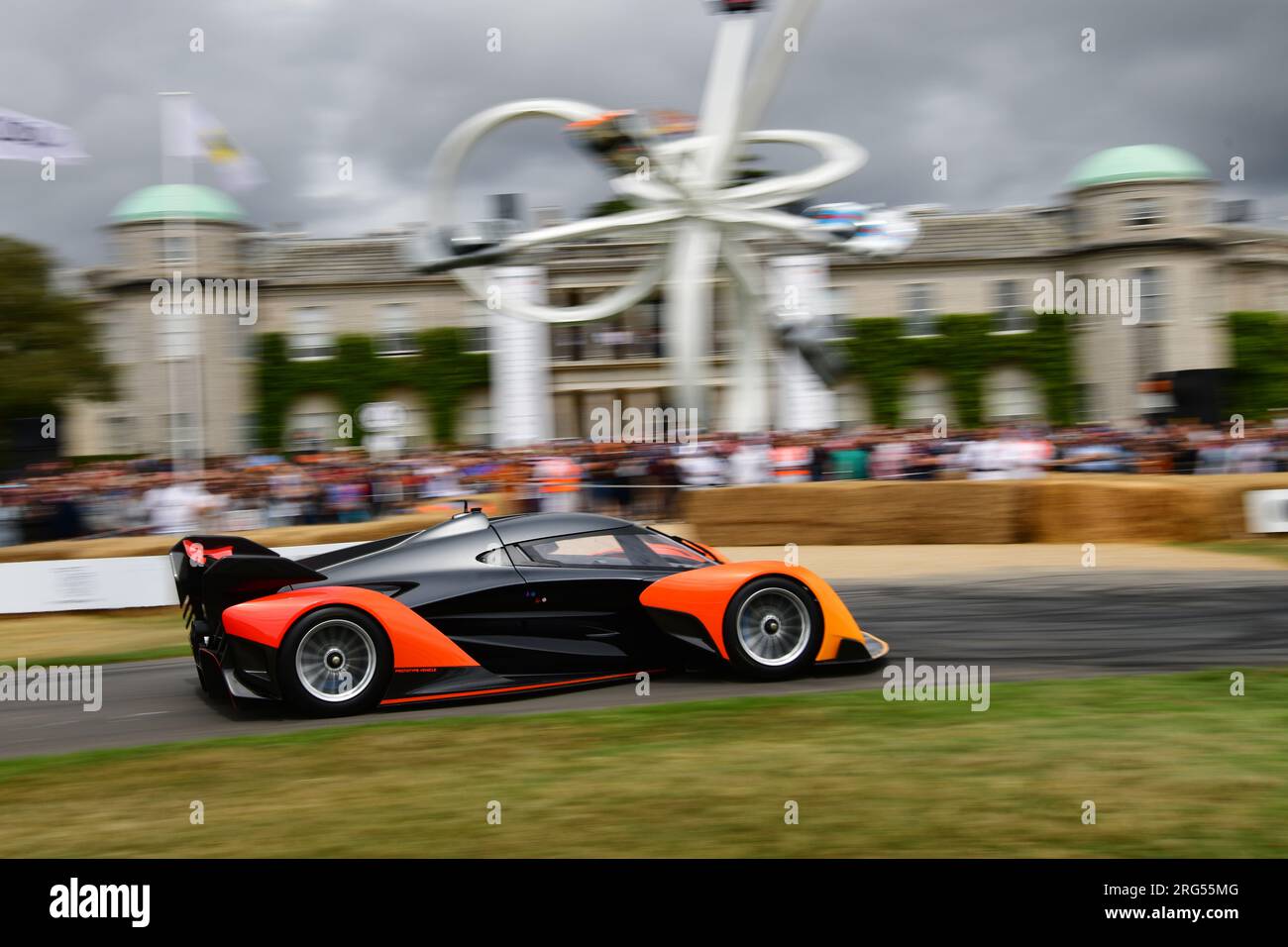 Rob Bell, Marvin Kirchhofer, McLaren Solus, Supercar Run, an ...