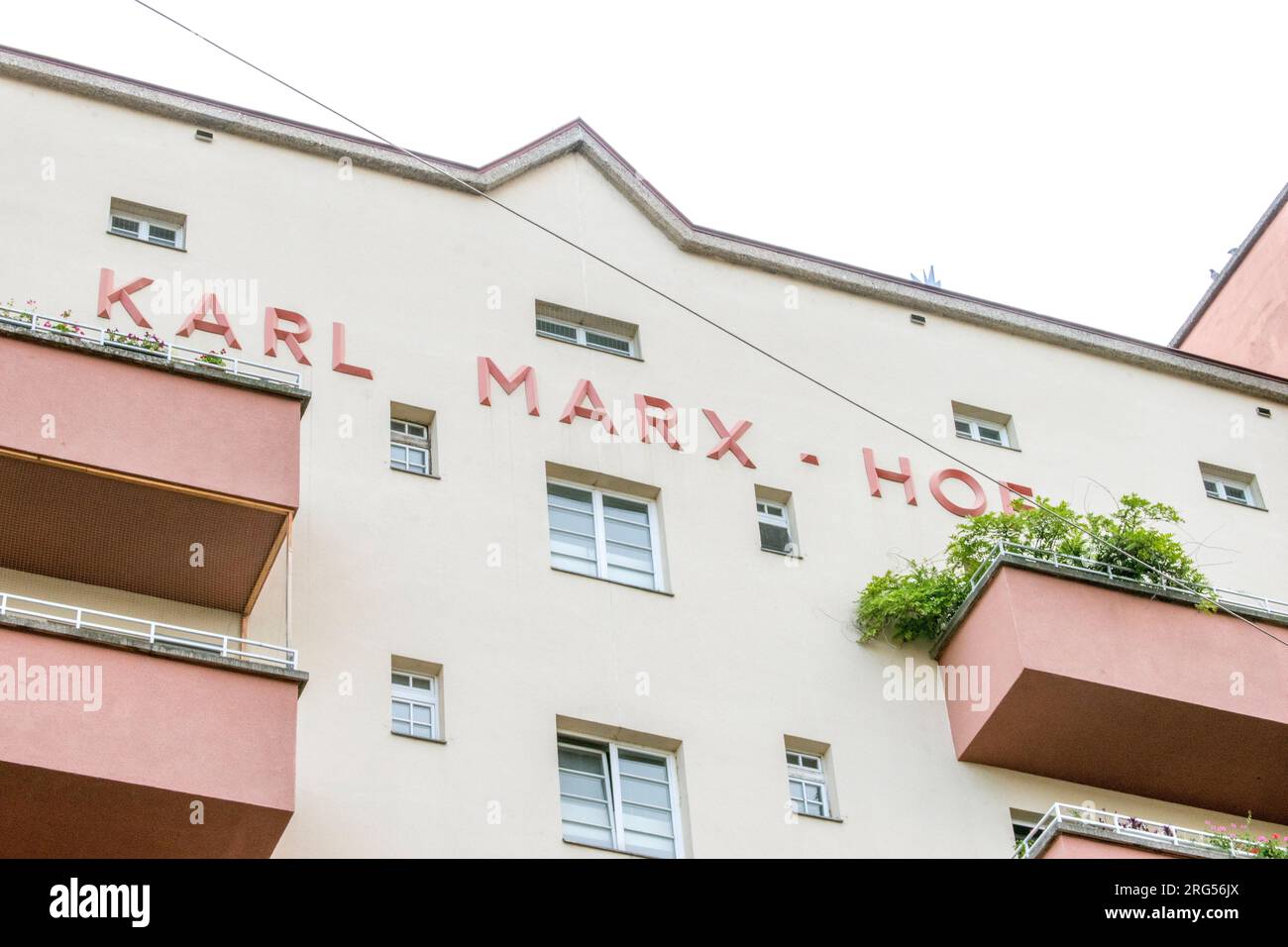 Vienna, Austria. 06 August 2023: Karl Marx-Hof housing complex and the ...