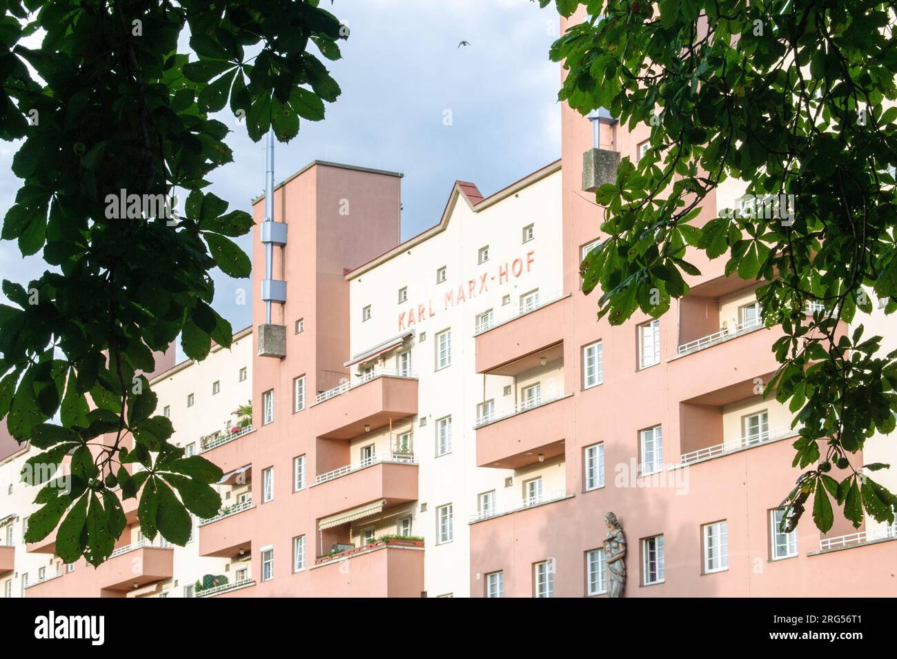 Vienna, Austria. 06 August 2023: Karl Marx-Hof housing complex and the ...