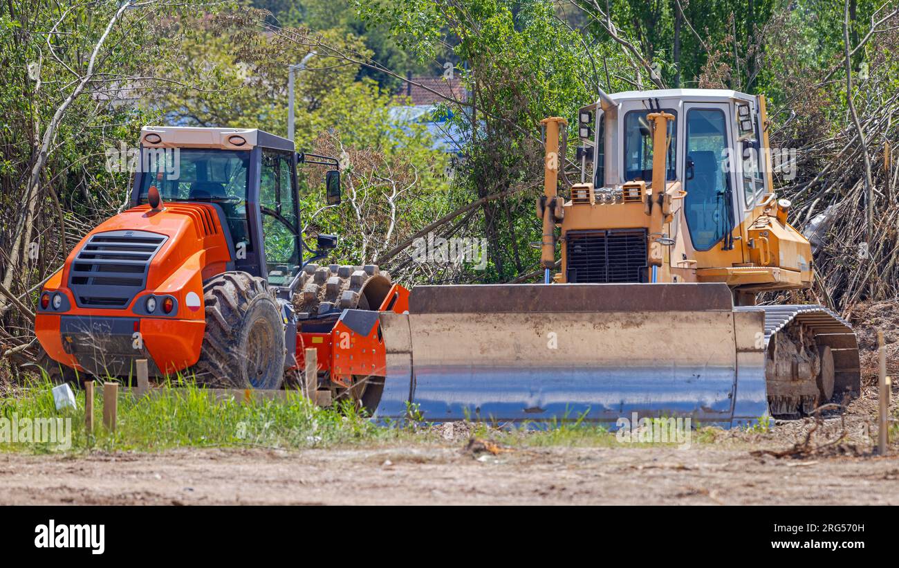 Bulldozer earth hi-res stock photography and images - Alamy