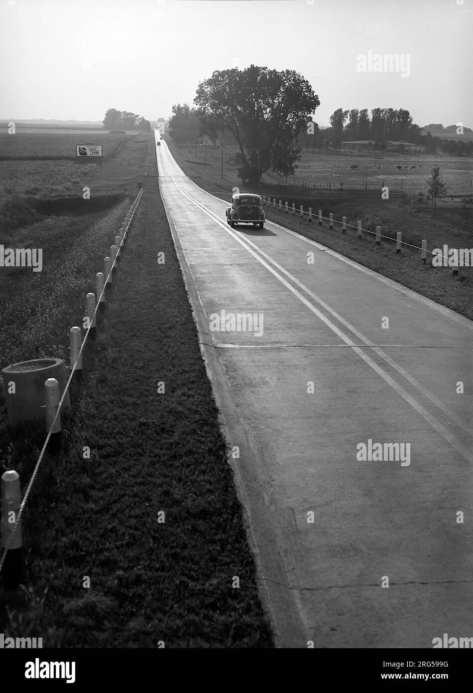 Iowa landscape farm Black and White Stock Photos & Images - Alamy