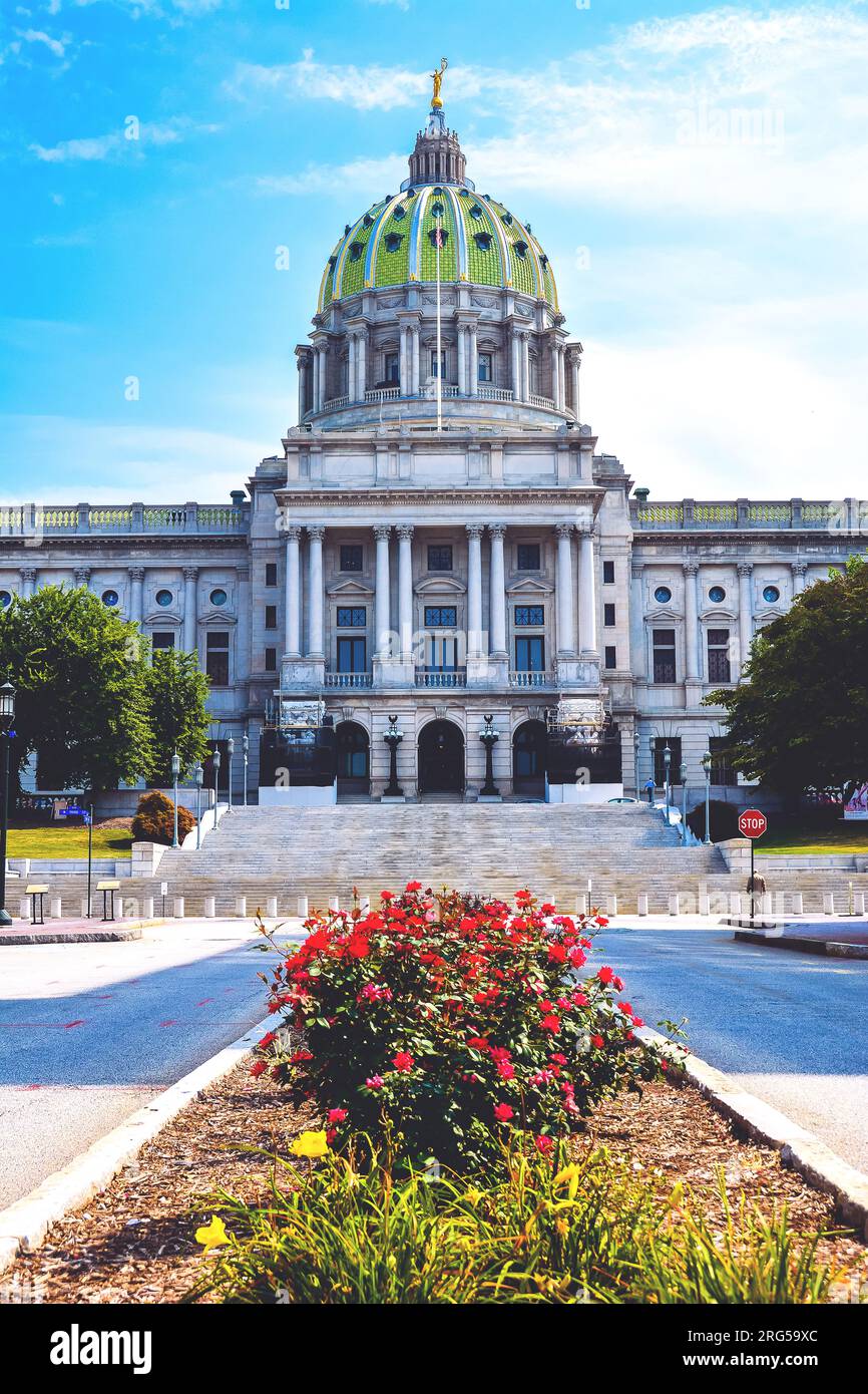 The amazing Pennsylvania State Capitol in Harrisburg Stock Photo - Alamy