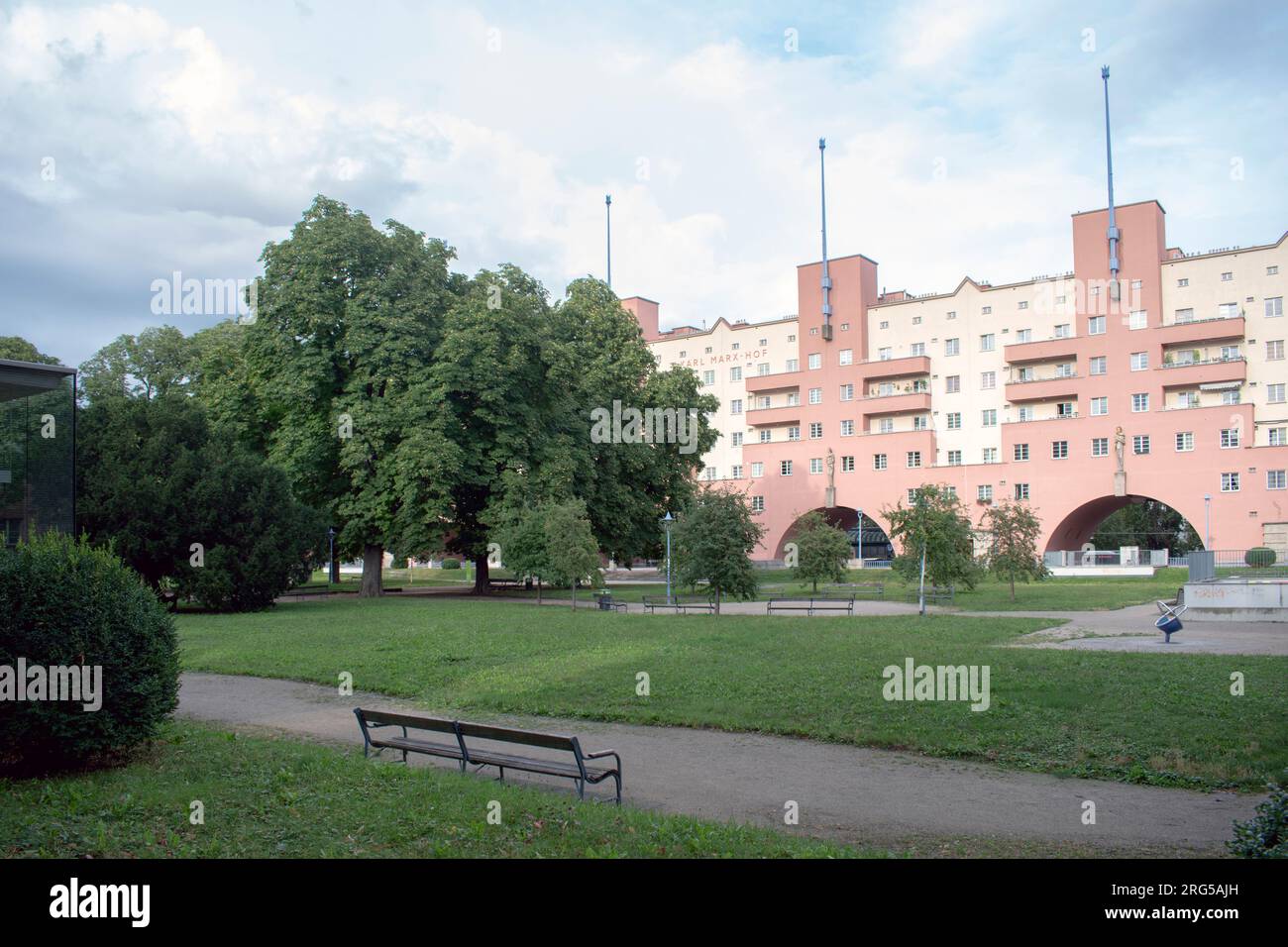 Vienna, Austria. 06 August 2023: Karl Marx-Hof housing complex and the ...