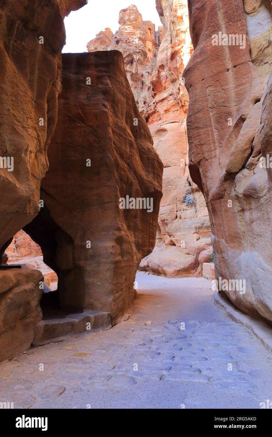the Al-Siq, the Main Entrance Canyon to Petra, Jordan, Middle East ...
