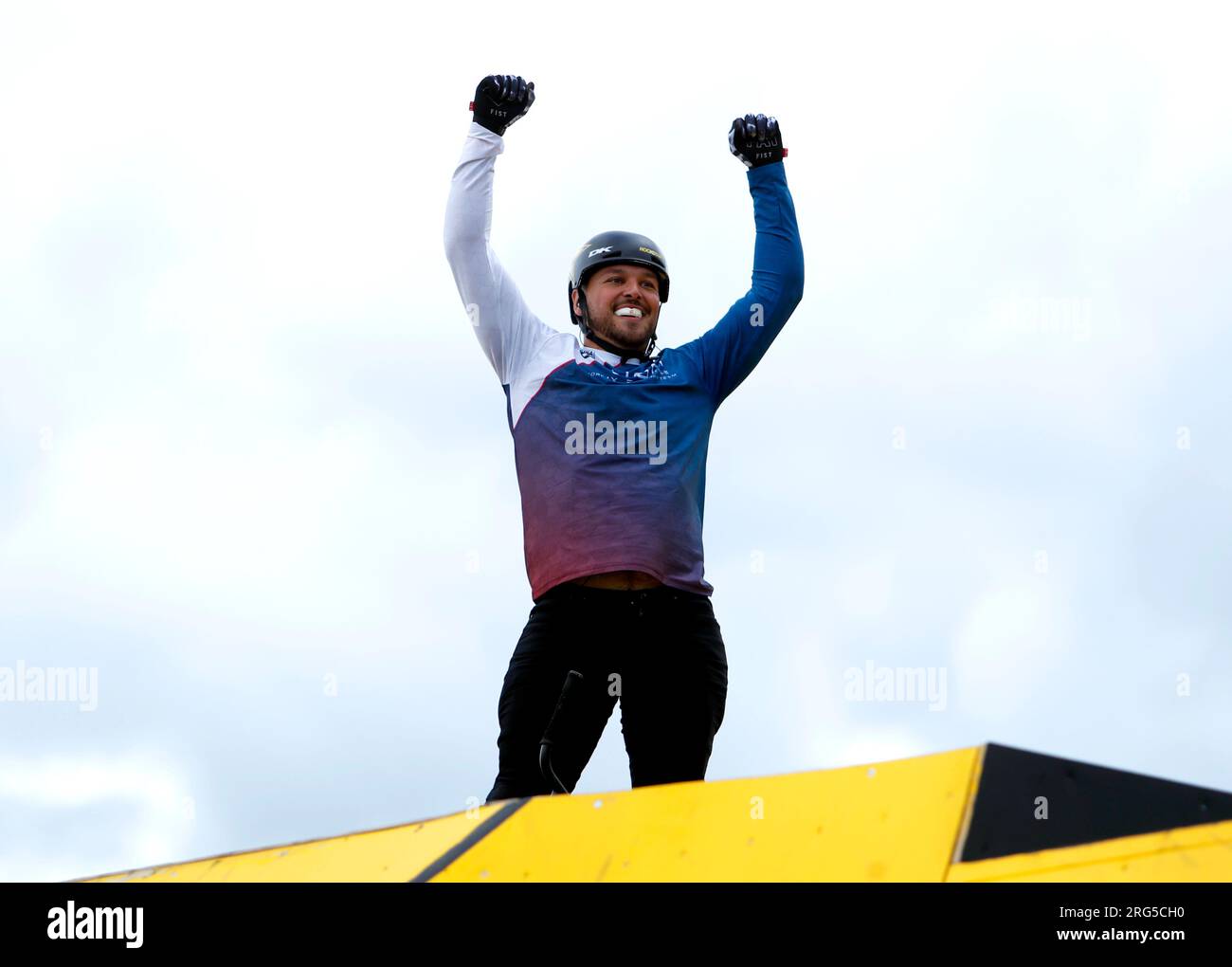 USA's Nick Bruce celebrates after competing in heat 4 of the Men's ...