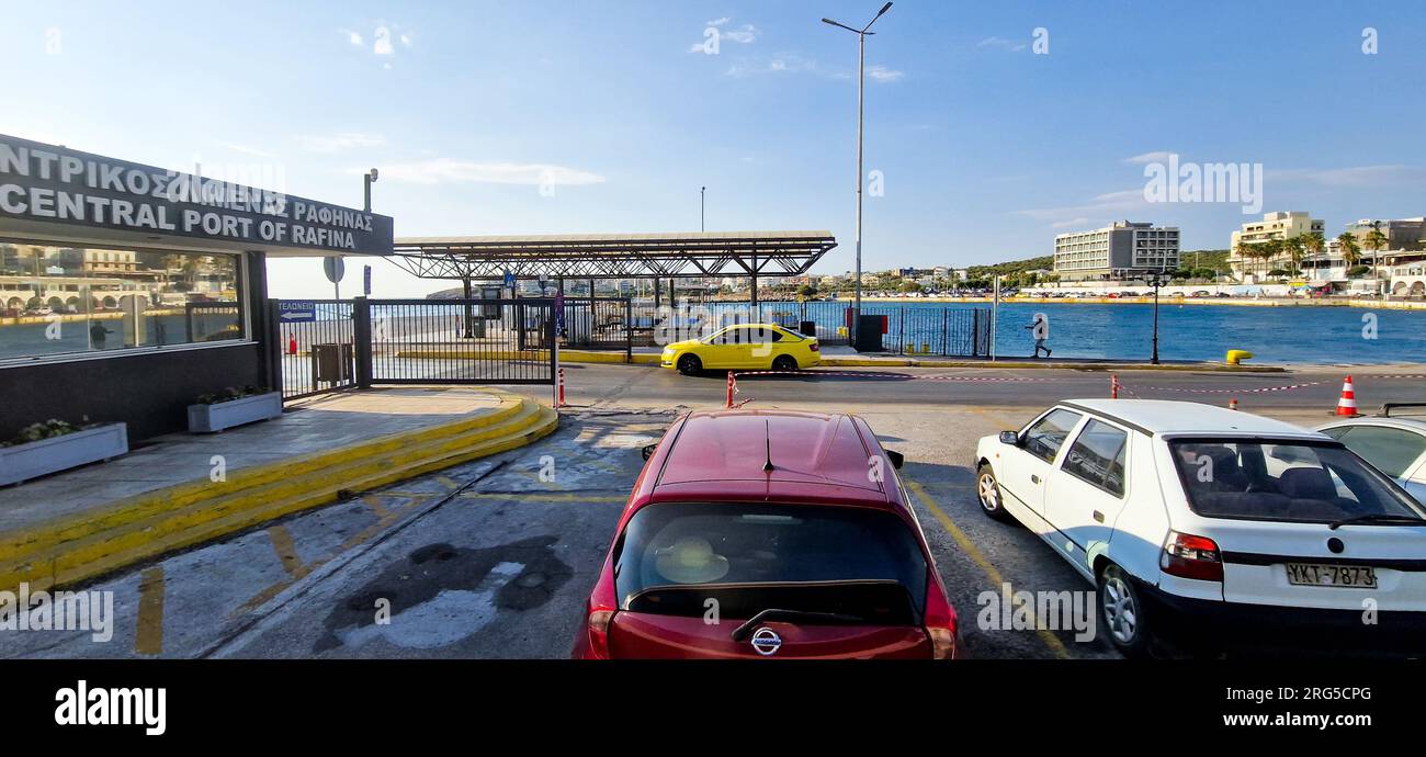 Rafina harbor hi-res stock photography and images - Alamy