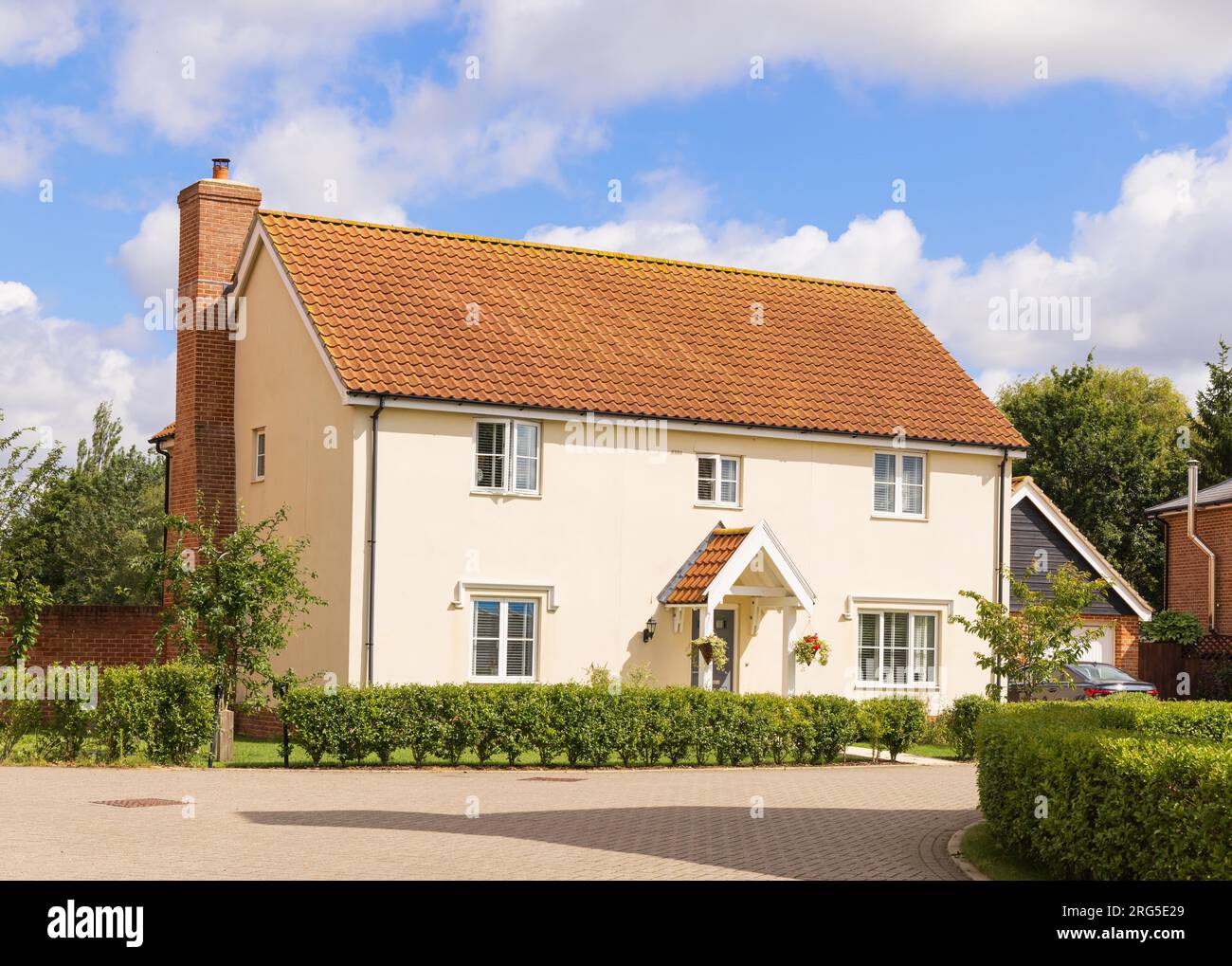 New build rendered modern detached houses. UK Stock Photo - Alamy