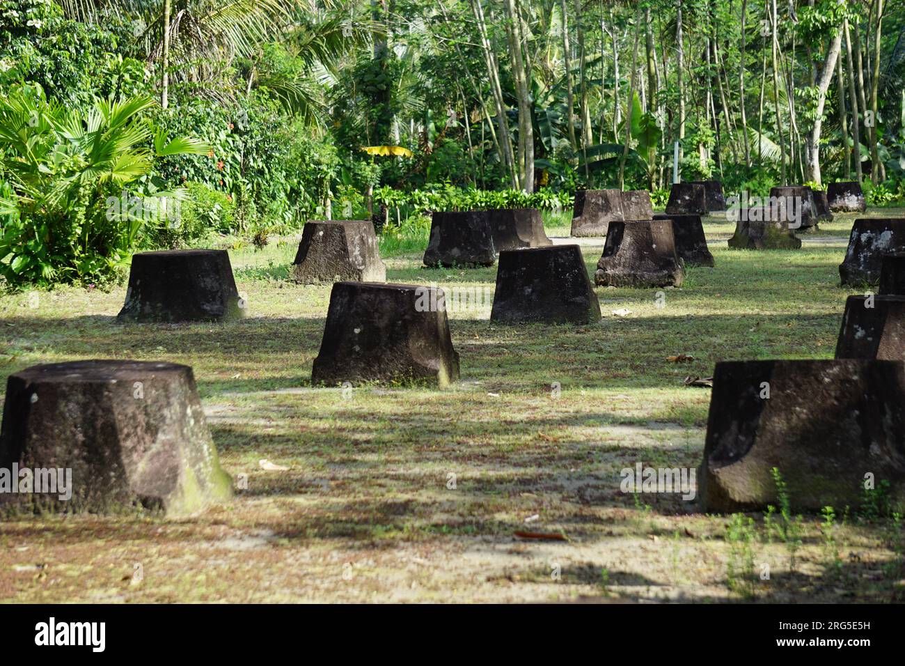 Situs umpak bale kambang hi-res stock photography and images - Alamy