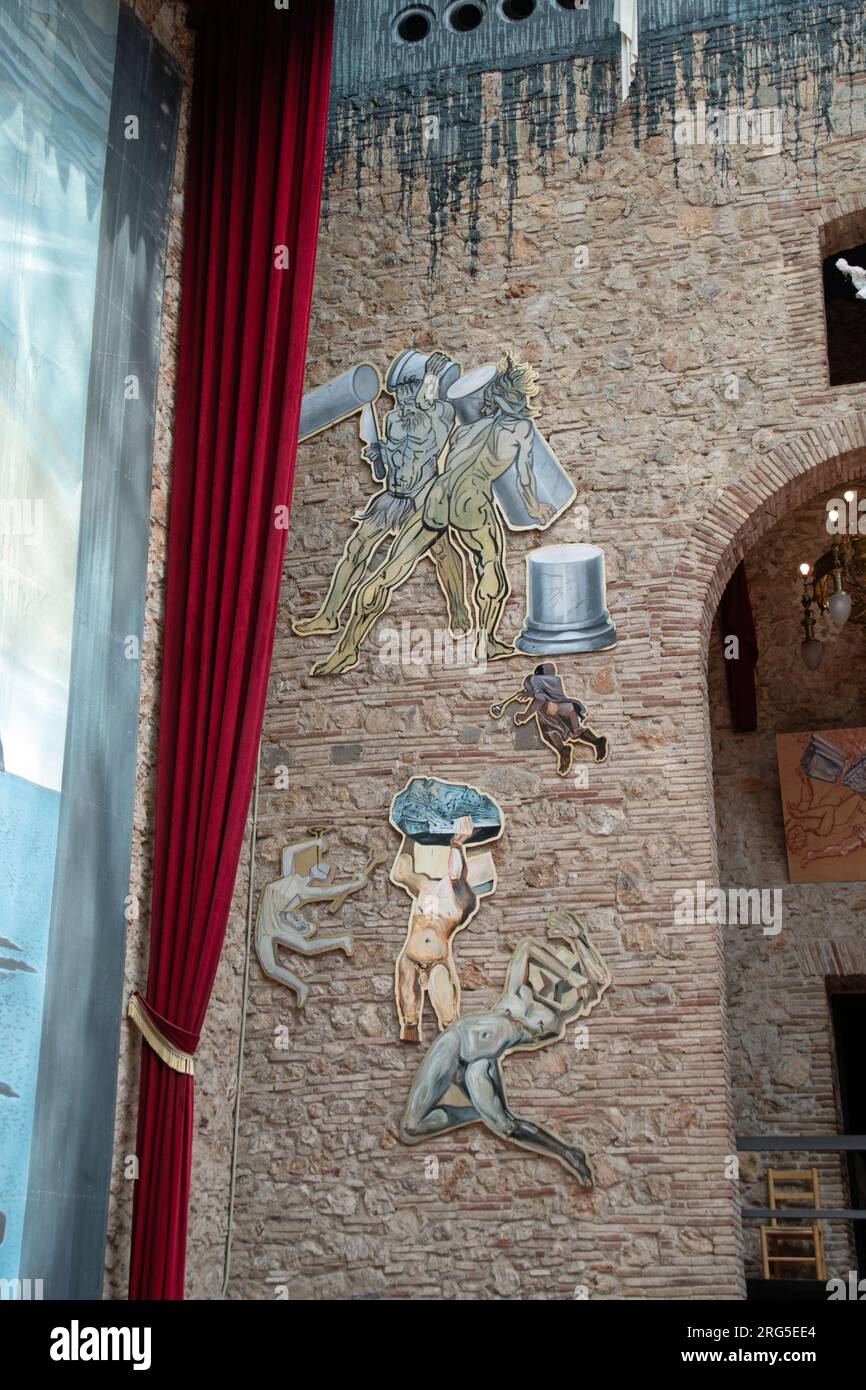 Landscape of statues in interior of Salvador Dali Theater Museum in ...