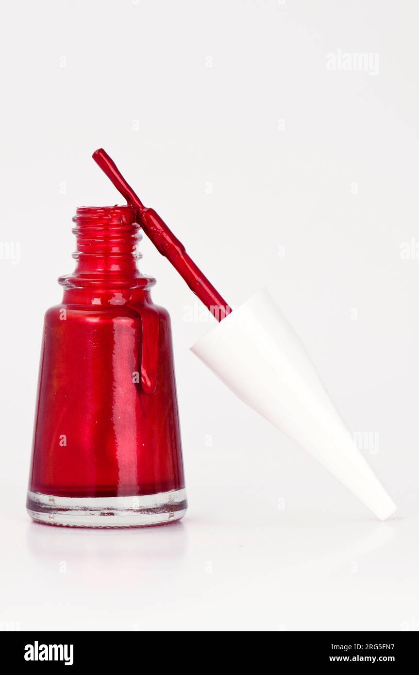 Nail polishes that ladies use a lot in beauty hi-res stock photography ...