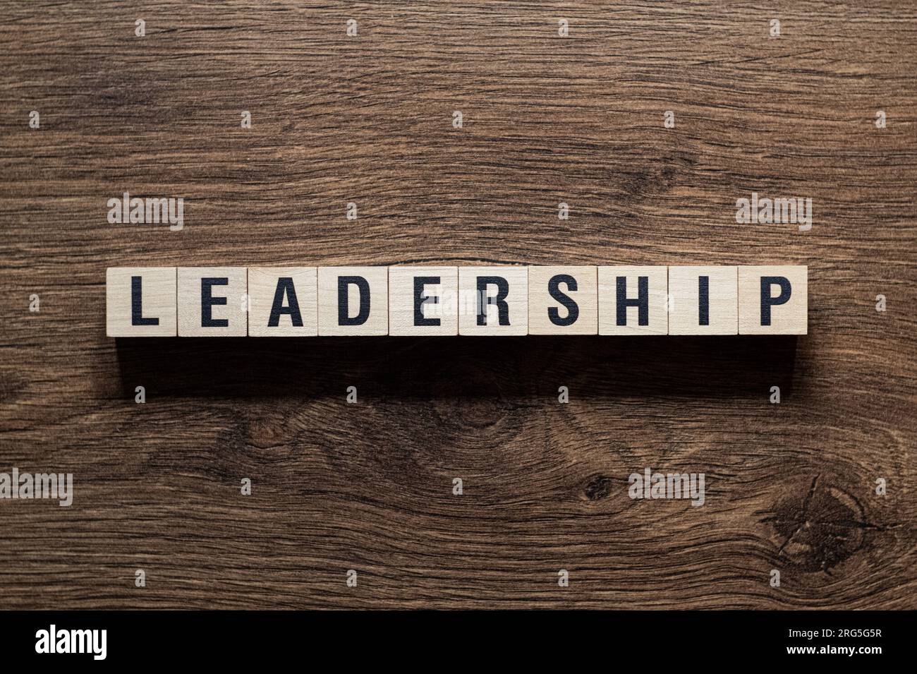 Leadership - word concept on building blocks, text Stock Photo - Alamy