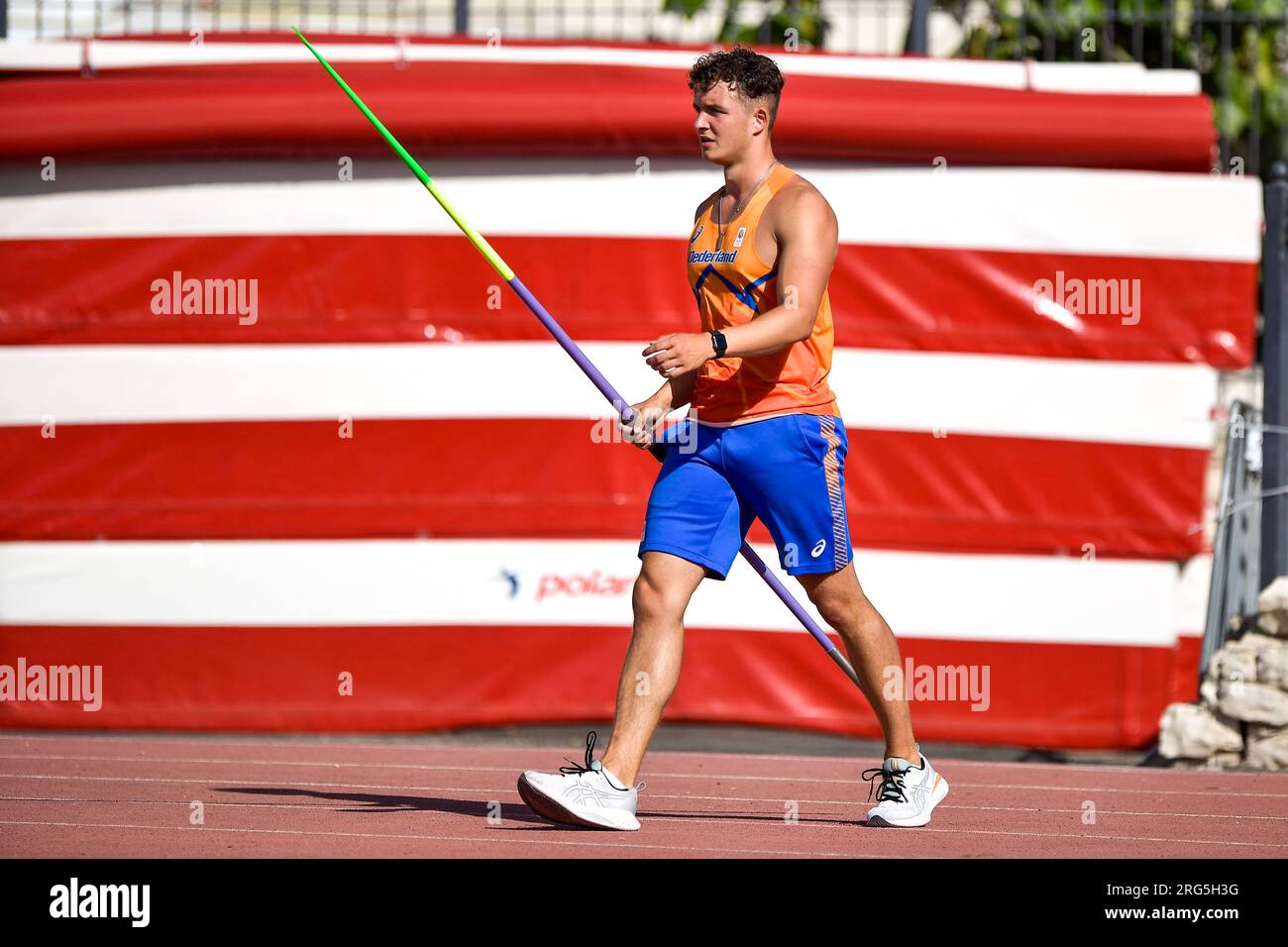 Javelin throw men qualification hi-res stock photography and images - Alamy