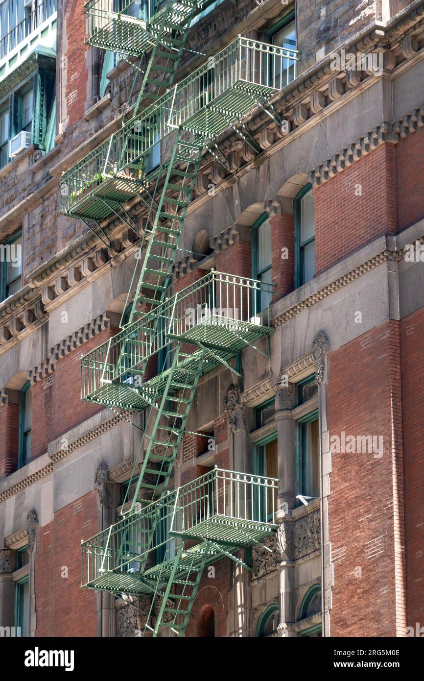 Building fire escape stairs new york city ny hi-res stock photography ...