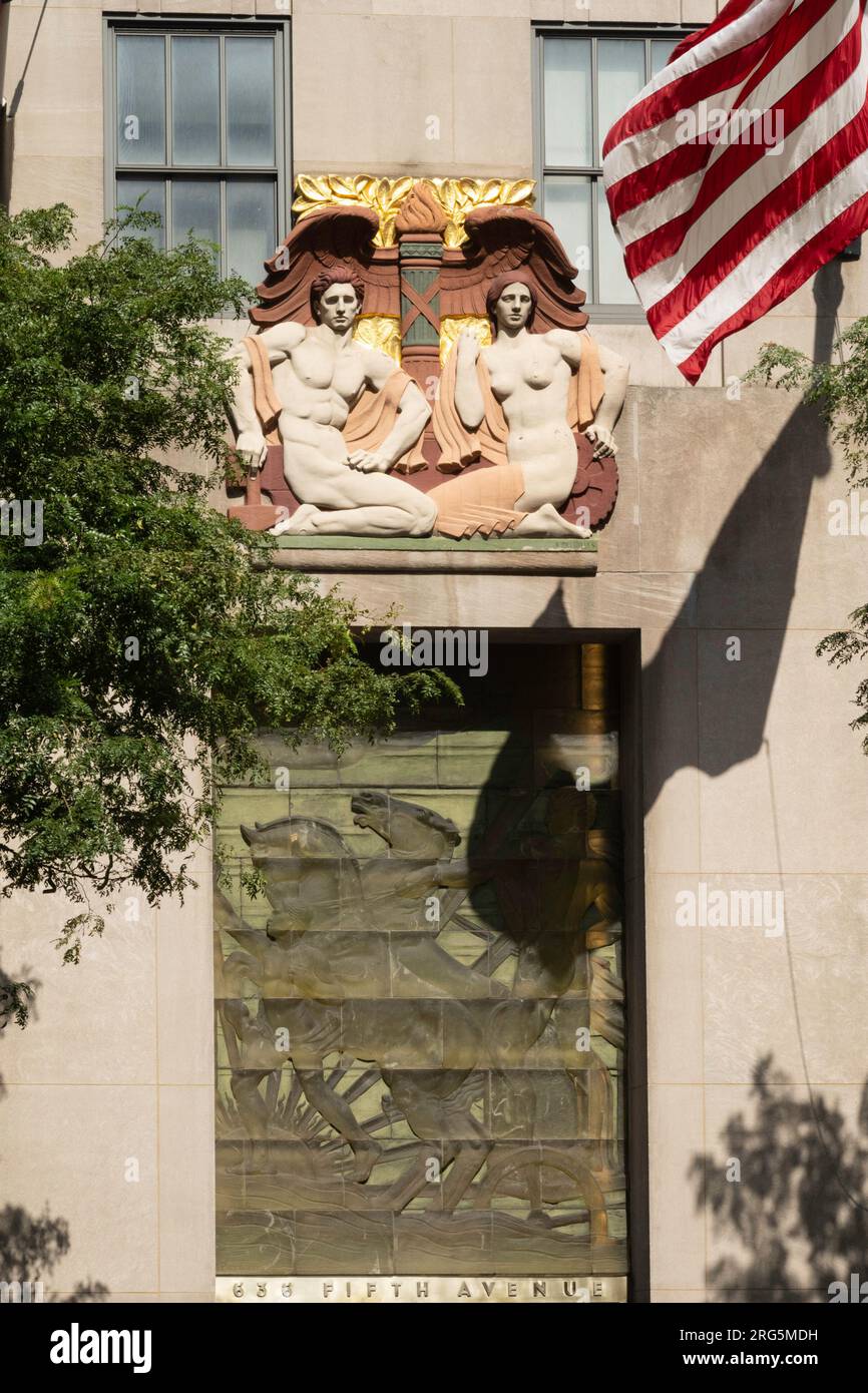 Rockefeller Center International Building, 636 Fifth Avenue, New York ...