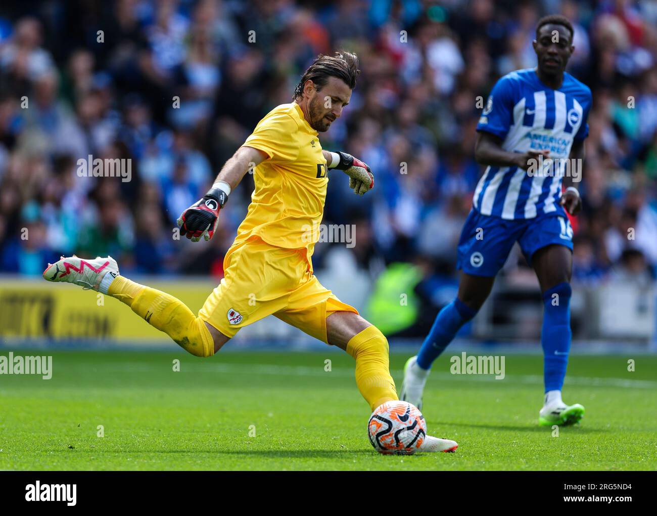 Soccer stole dimitrevski hi-res stock photography and images - Alamy