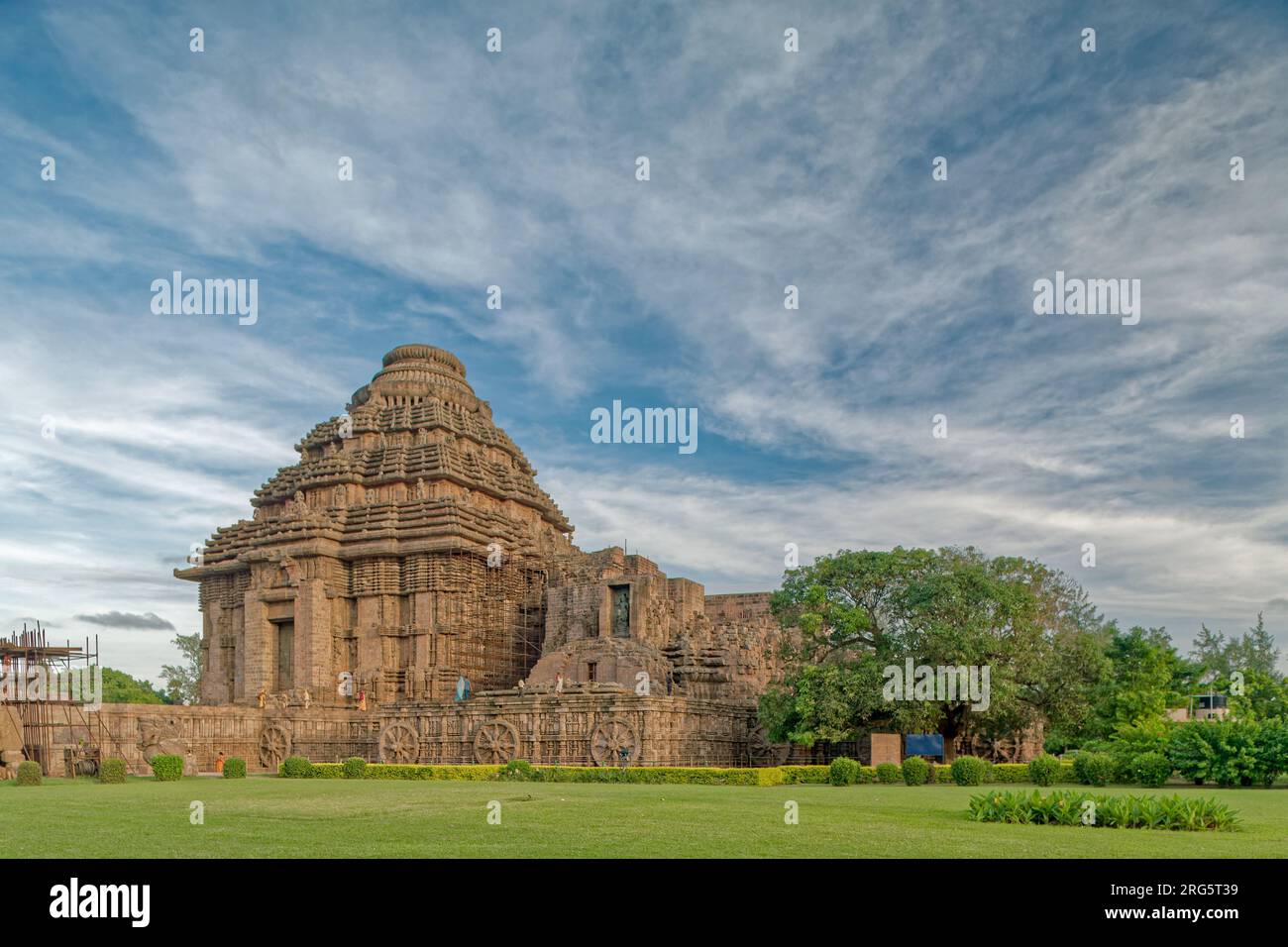 World famous konark sun temple hi-res stock photography and images - Alamy
