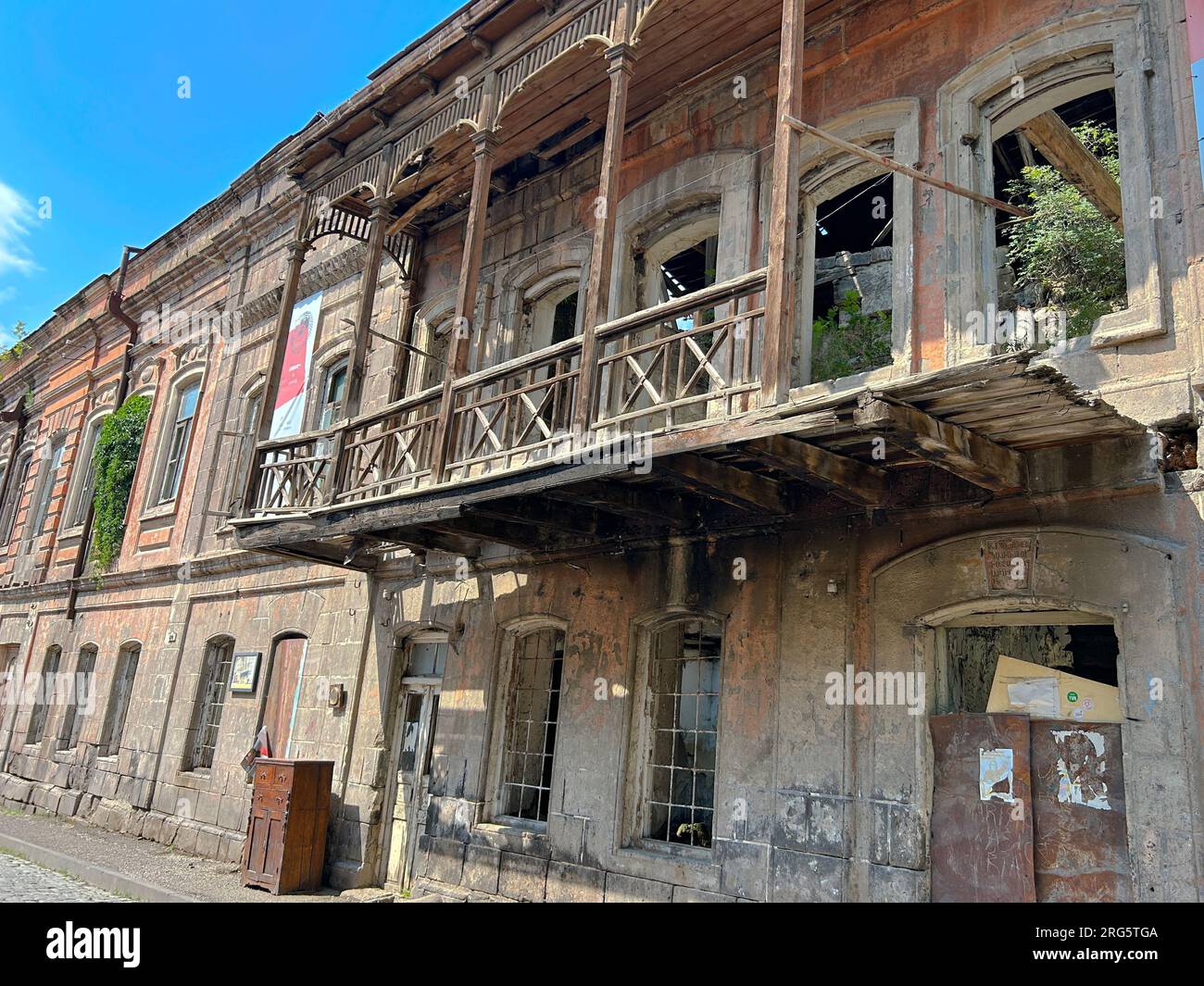 The balcony of Varem Marem from the legendary movie Tango of our childhood Stock Photo - Alamy