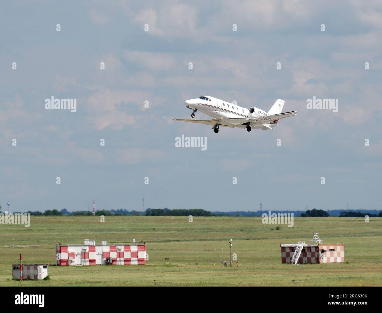 Cessna Citation Excel airplane, Cargo hill, Budapest, Magyarország ...