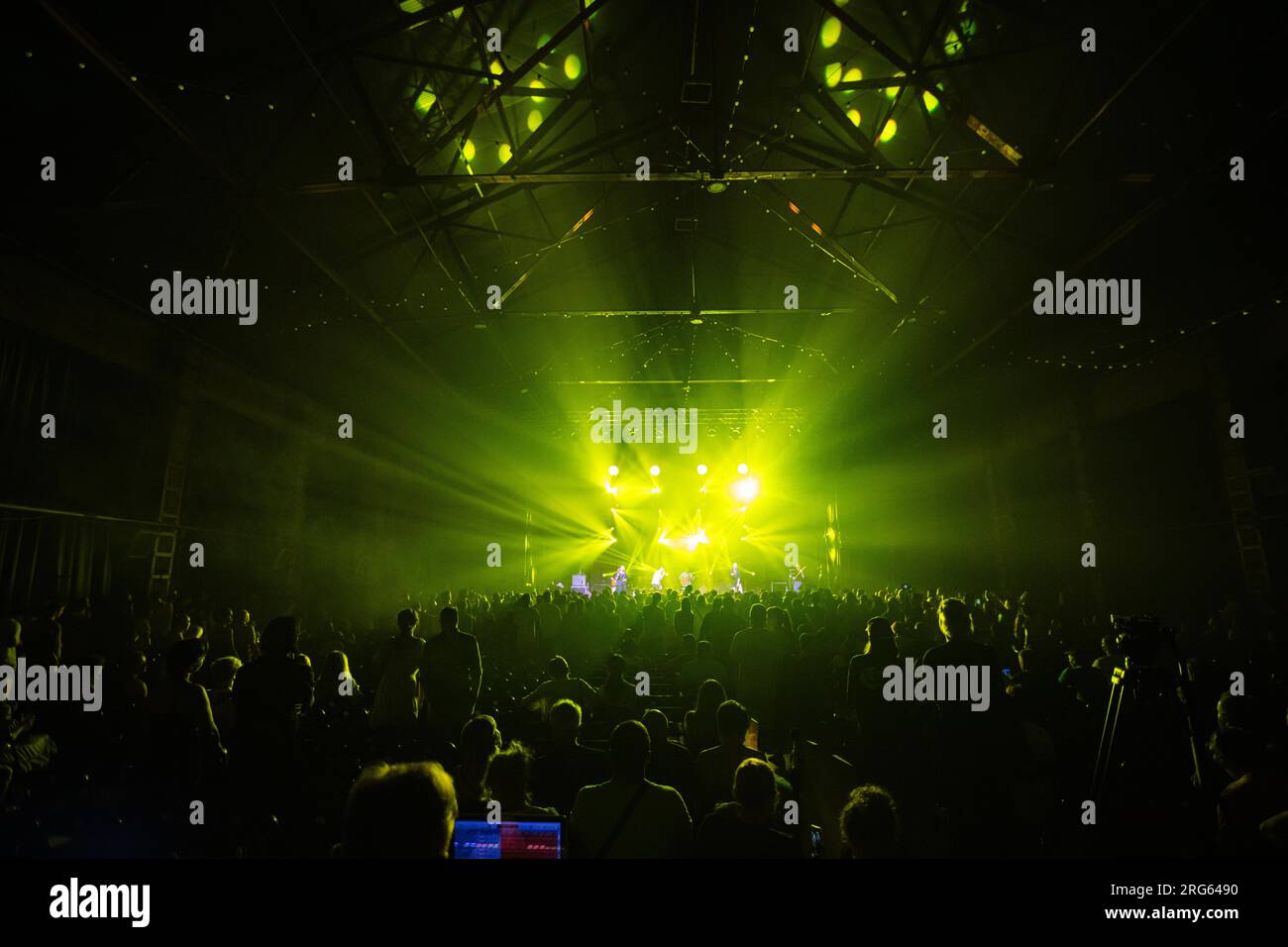 Concert stage background. Stage light background. Concert wallpaper ...