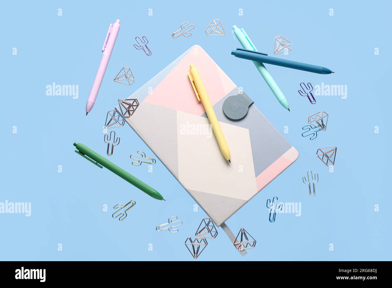 Flying clips hi-res stock photography and images - Alamy