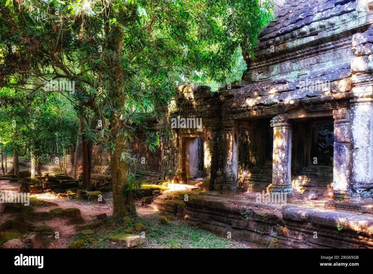 Ancient Cambodian temples tucked away in lush forests Stock Photo - Alamy