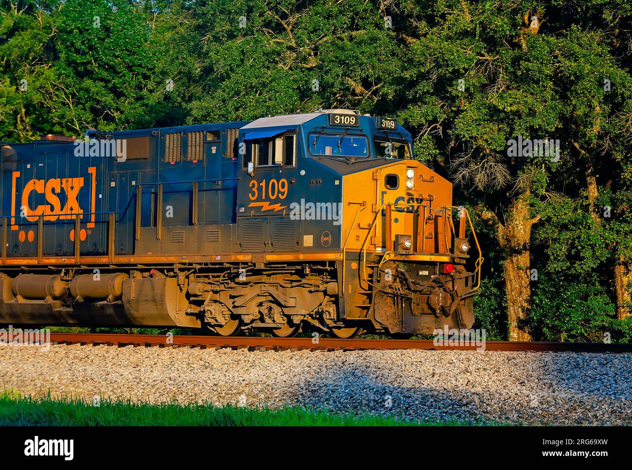Csx train hi-res stock photography and images - Alamy