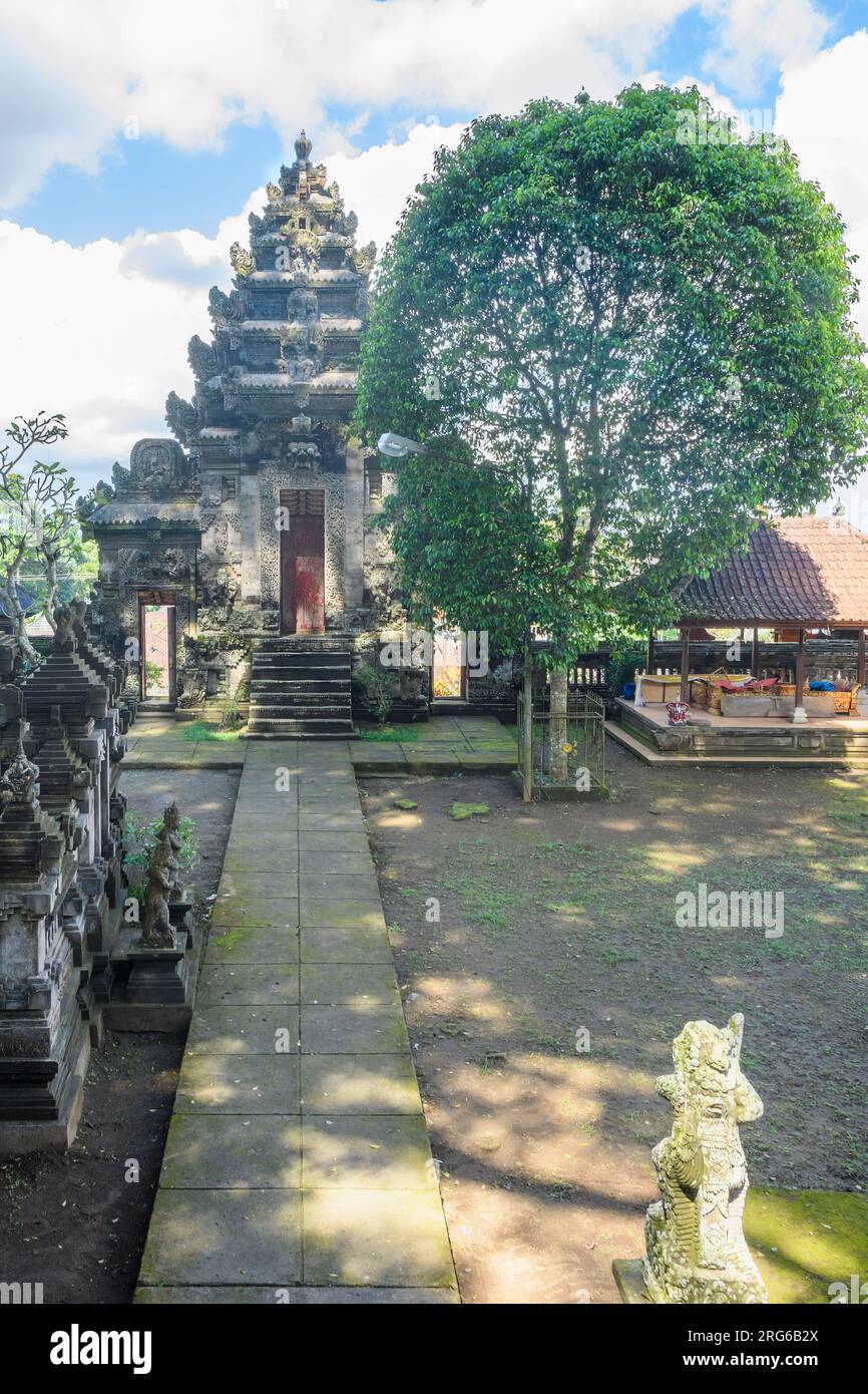 Padmasana lotus shrine hi-res stock photography and images - Alamy