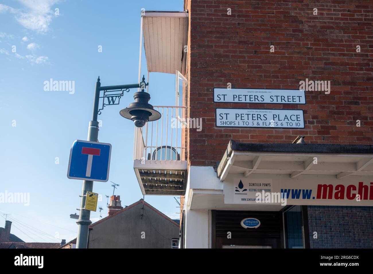 St Peter's Street and St Peter's Place signs, Wallingford Stock Photo ...