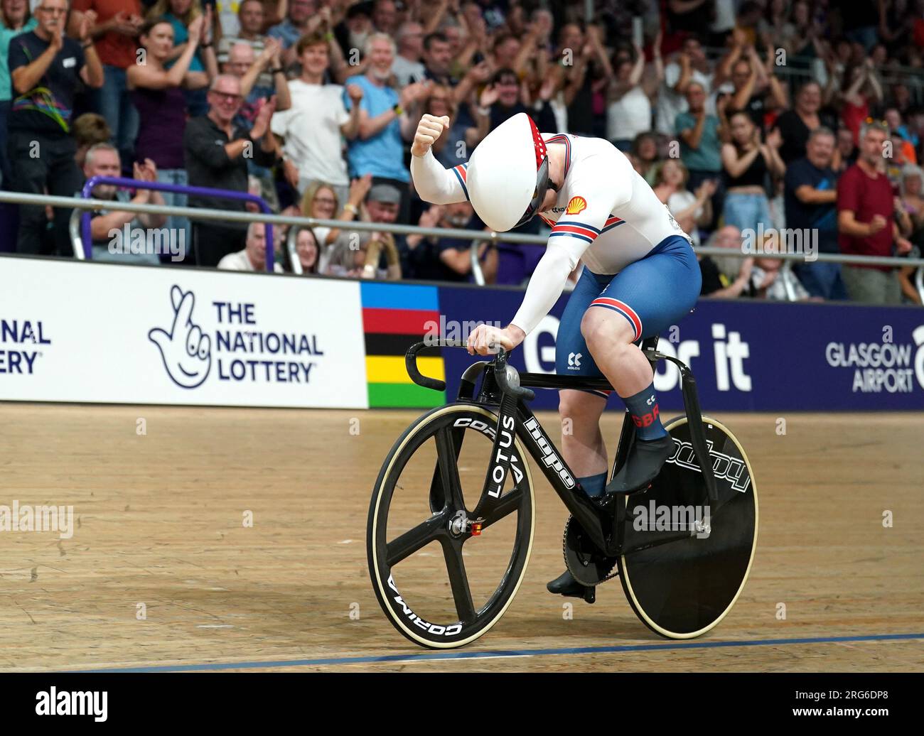 Great Britain's Jack Carlin celebrates winning bronze in the Men's ...