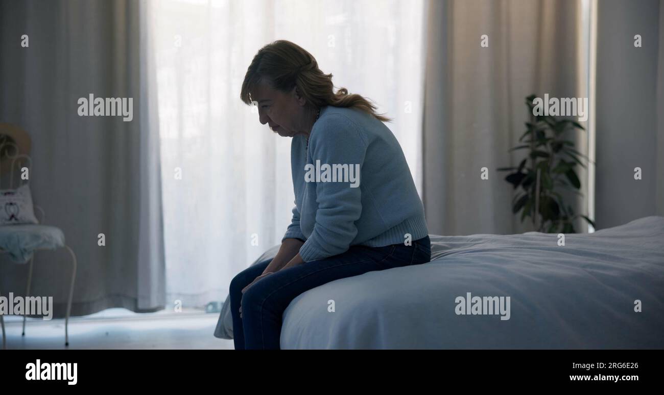Angry women at funeral hi-res stock photography and images - Alamy